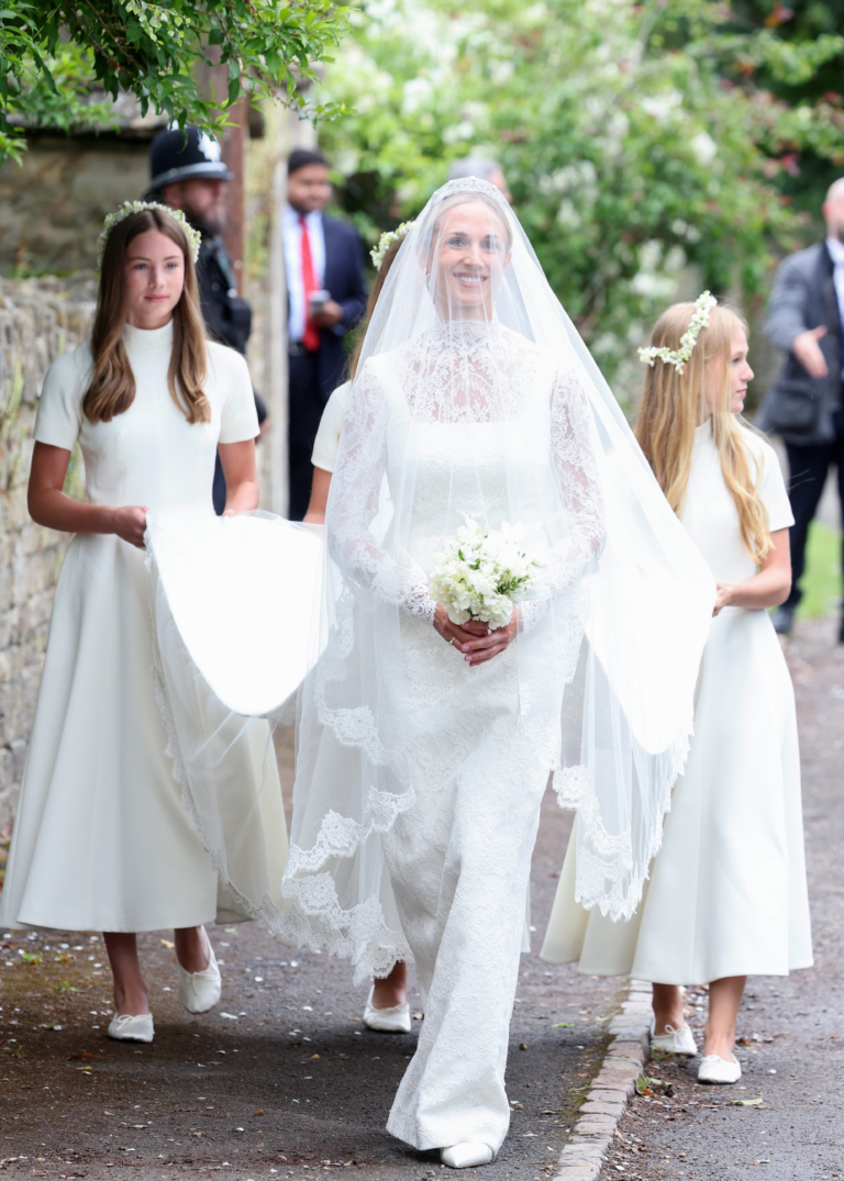 Tying the Royal Knot in the Cotswolds — Trip Vignette